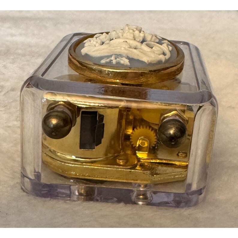 Vintage Victorian Trading Company Candle Cameo Music Box Plays First ...