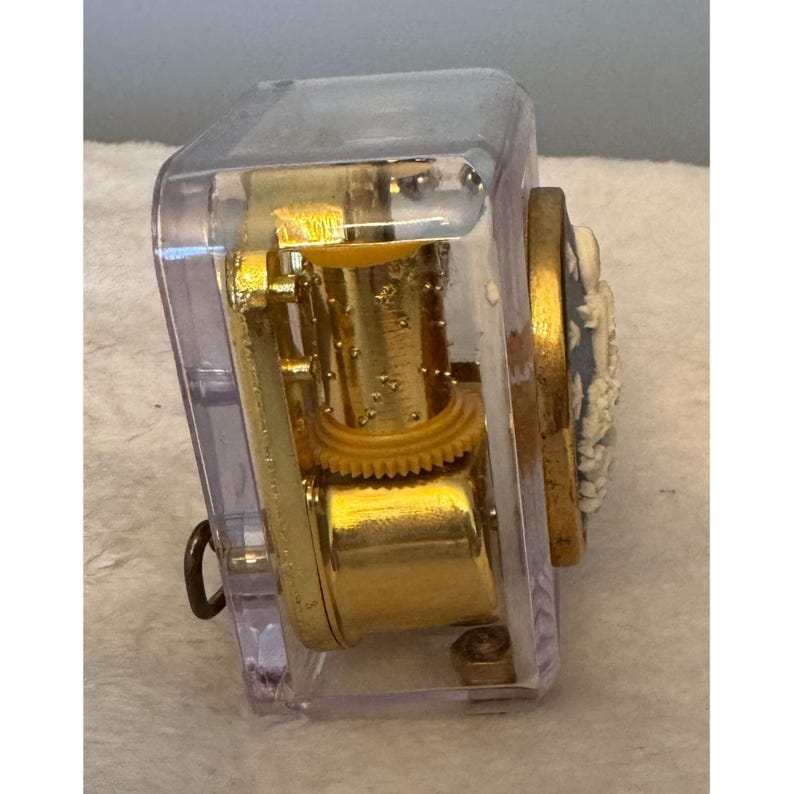 Vintage Victorian Trading Company Candle Cameo Music Box Plays First ...