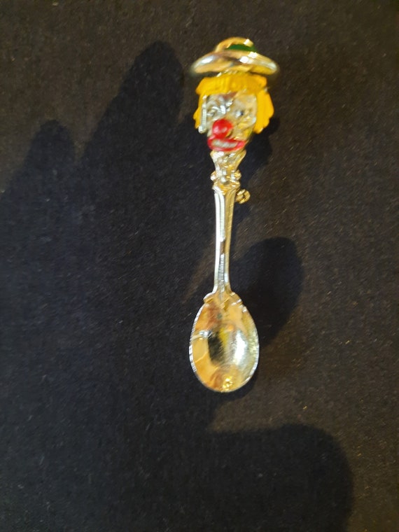 clown brooch spoon creepy - Gem