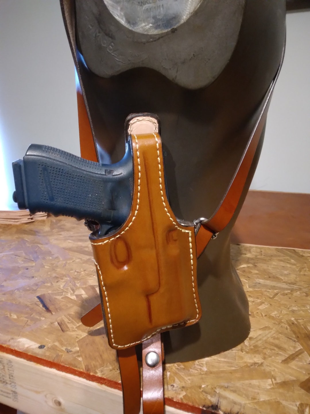Vertical Shoulder Holster for Glock 19/23/32 to Allow Carry Red Dot ...