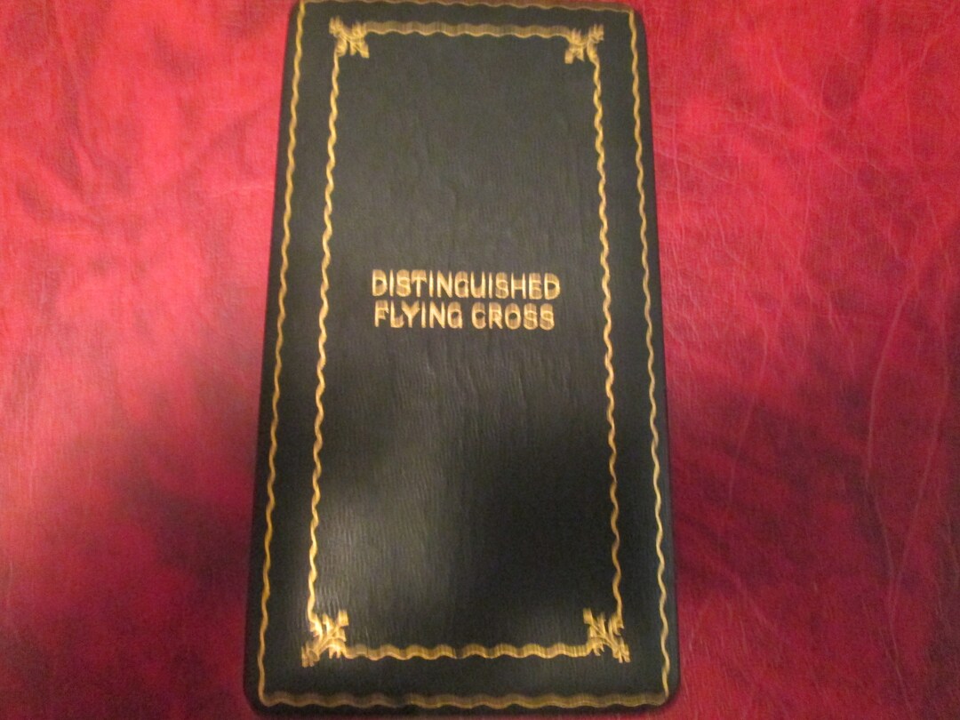 WWII Genuine Vintage Empty Distinguished Flying Cross DFC Case - Etsy