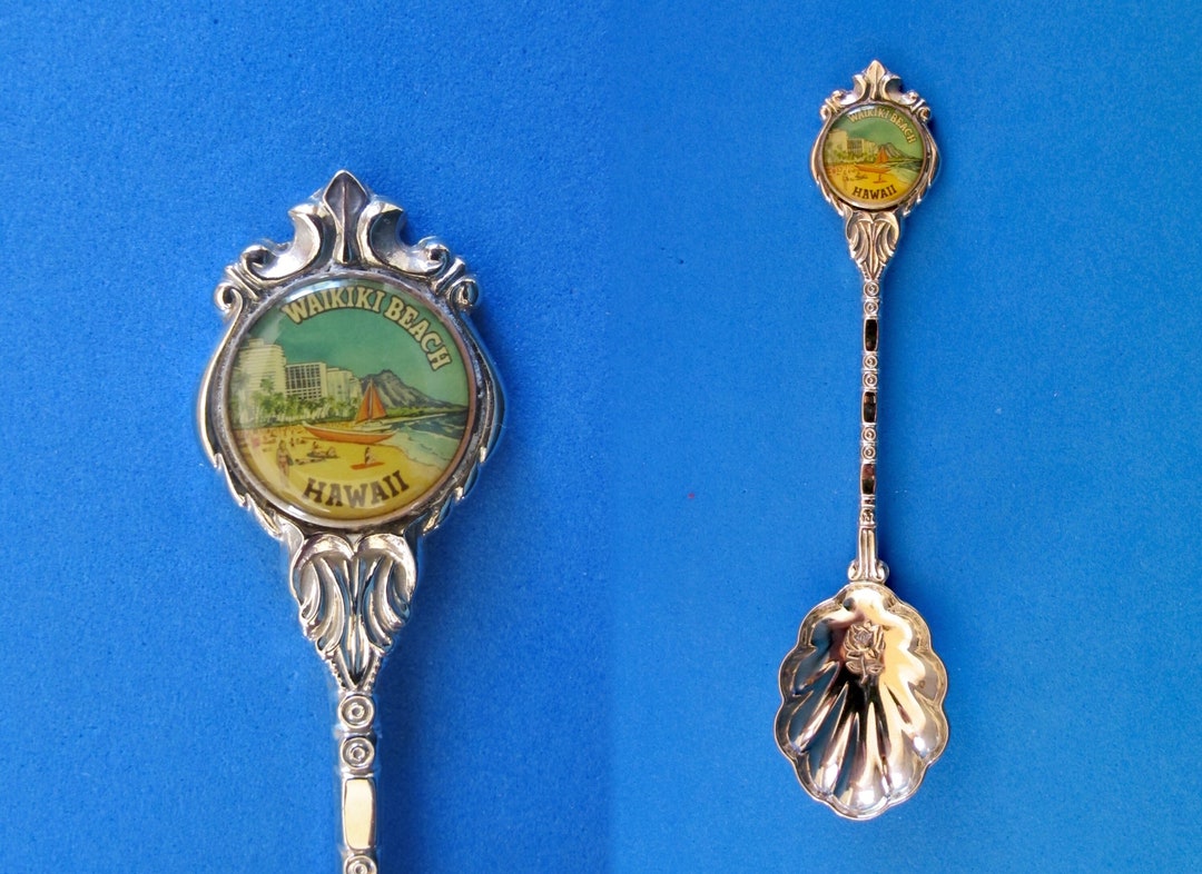 WAIKIKI Beach HAWAII Souvenir Collector Spoon Vintage HAWAIIAN ...