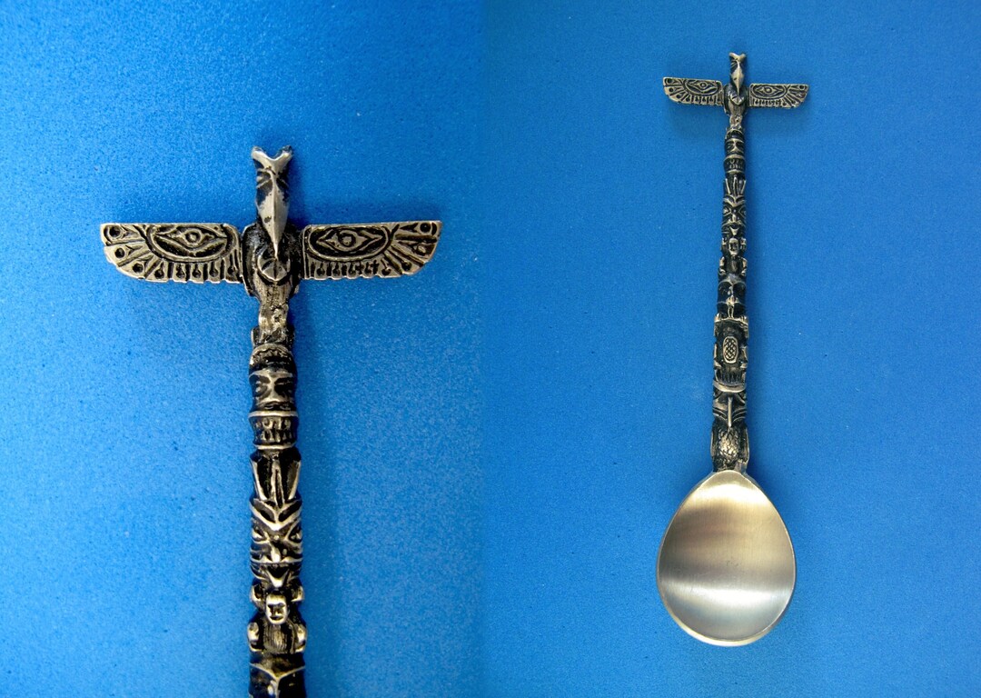 Native INDIAN TOTEM Pole Souvenir Collector Spoon Vintage - Etsy Canada