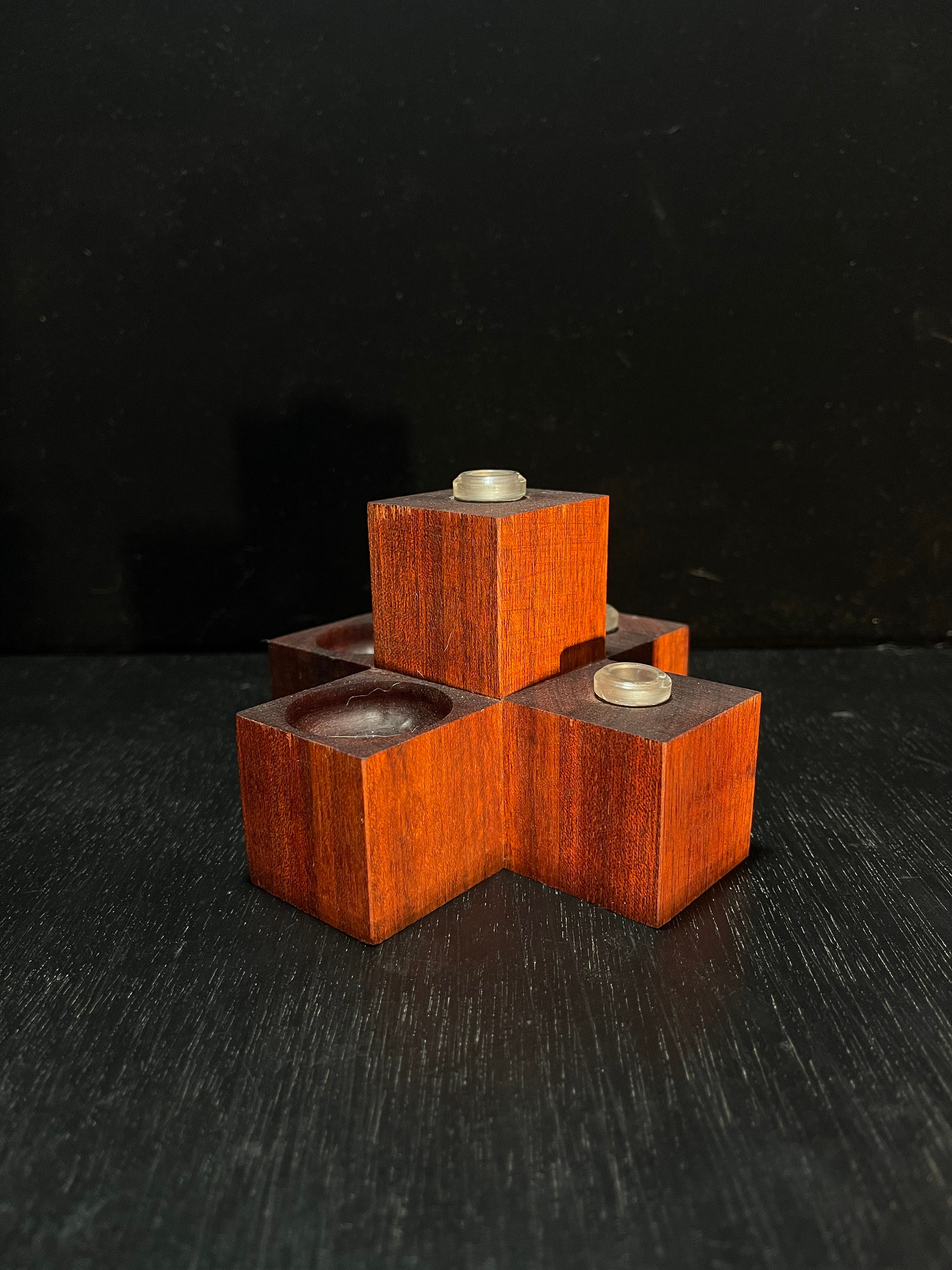 Small Dab Station Accessory Giza by Hashouttools - Banger Stand, Pearl ...