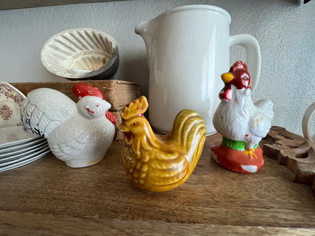 Trio of Vintage Chicken Shakers - Etsy