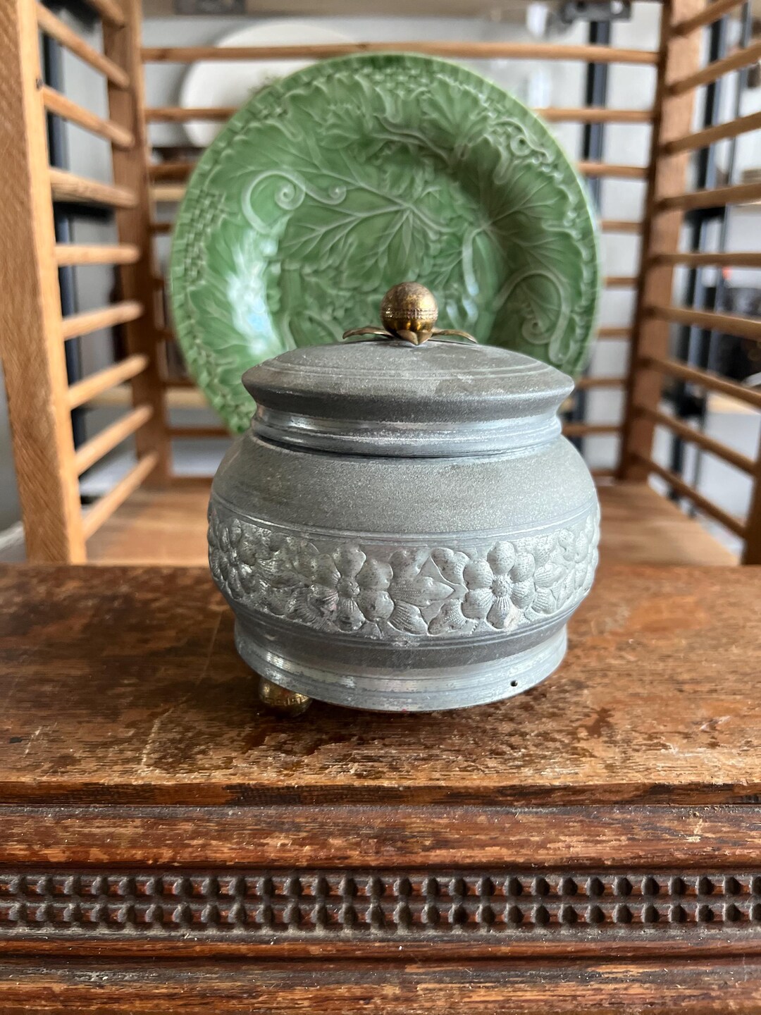 Vintage Aluminum Powder Puff Music Box - Etsy