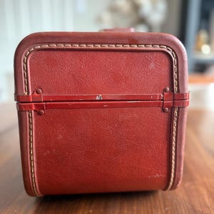 Taperlite Red Train Case - Etsy