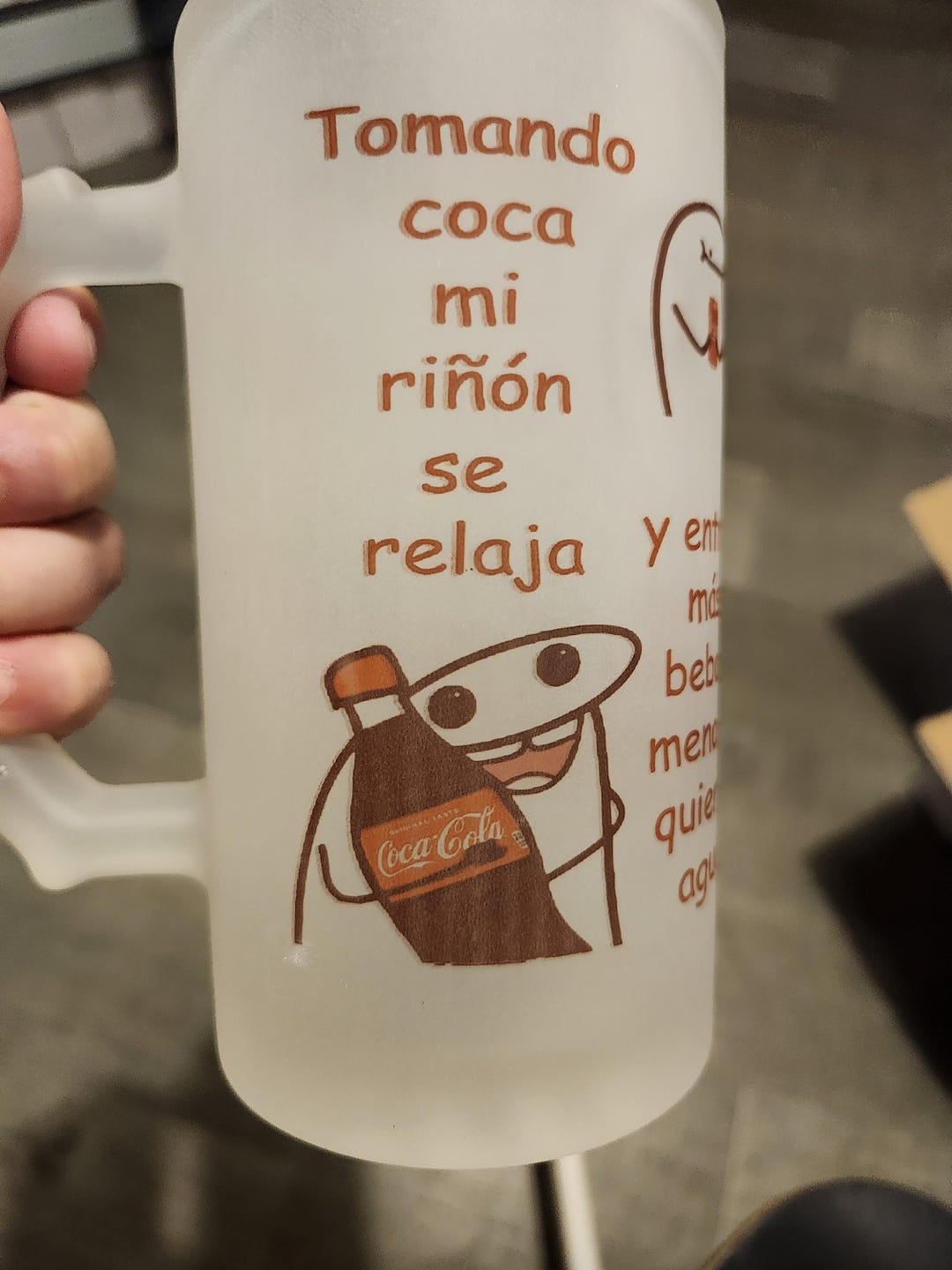 50% Discounted Tomando Coca Jarra Flork/ Vaso Rebajado Debido a ...