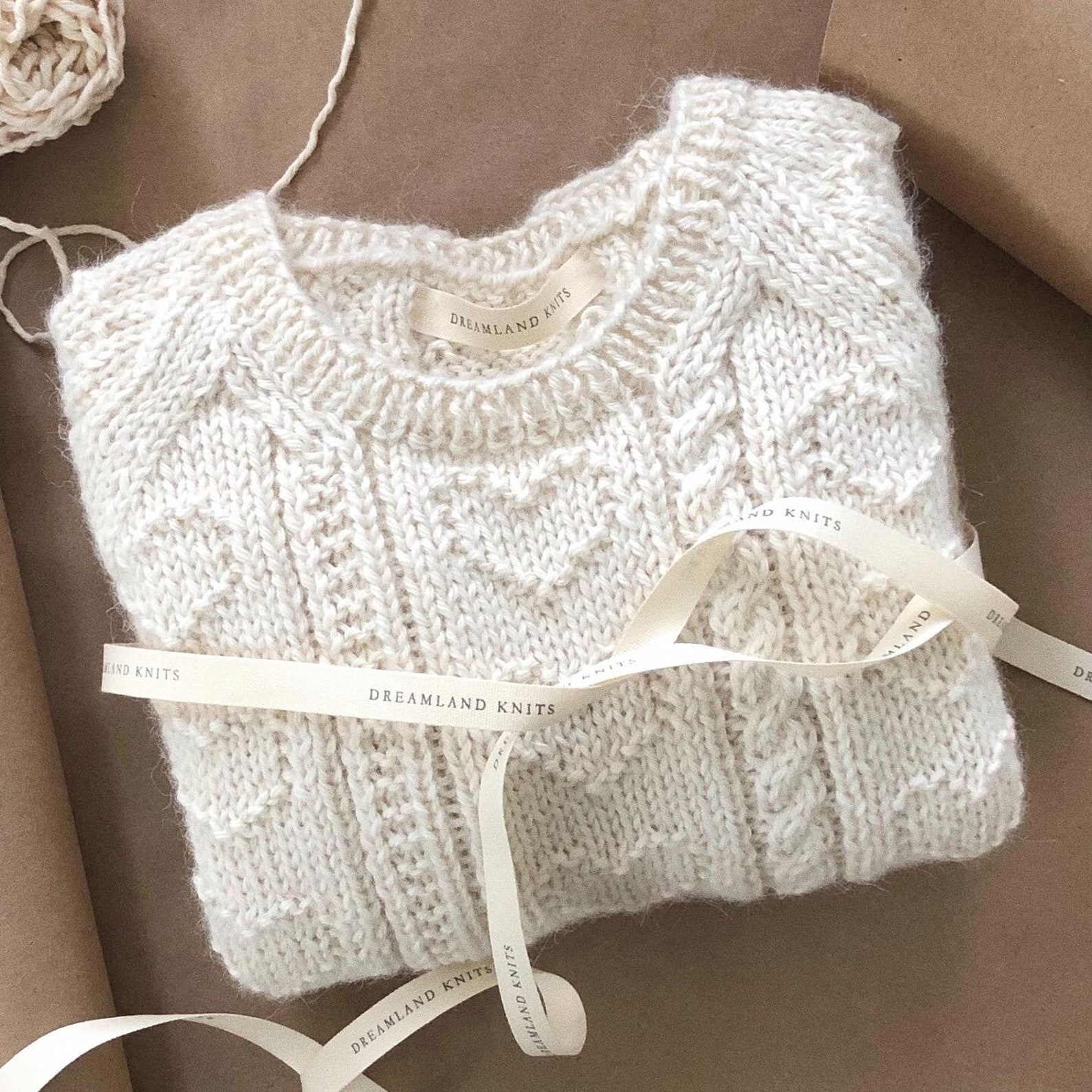 Knitting Pattern Sweet Gift of Love Sweater (2-3 Years Old) - Etsy