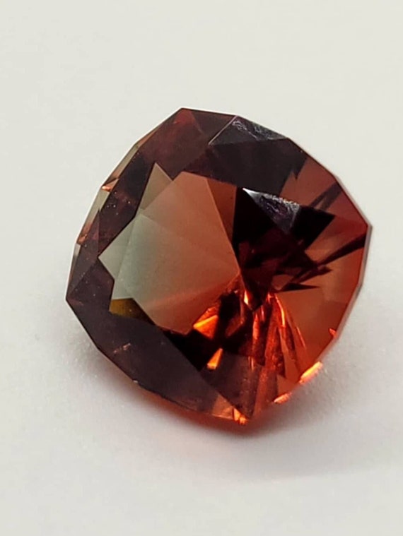 Red Oregon Sunstone 2.4ct Corner Round | Etsy