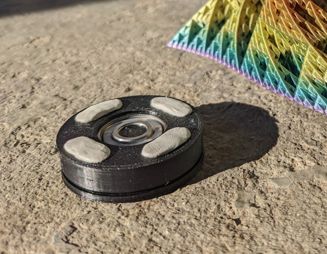 3D Printed Spinner Addition; Geometric Fidget Spinner; Free-spinning ...