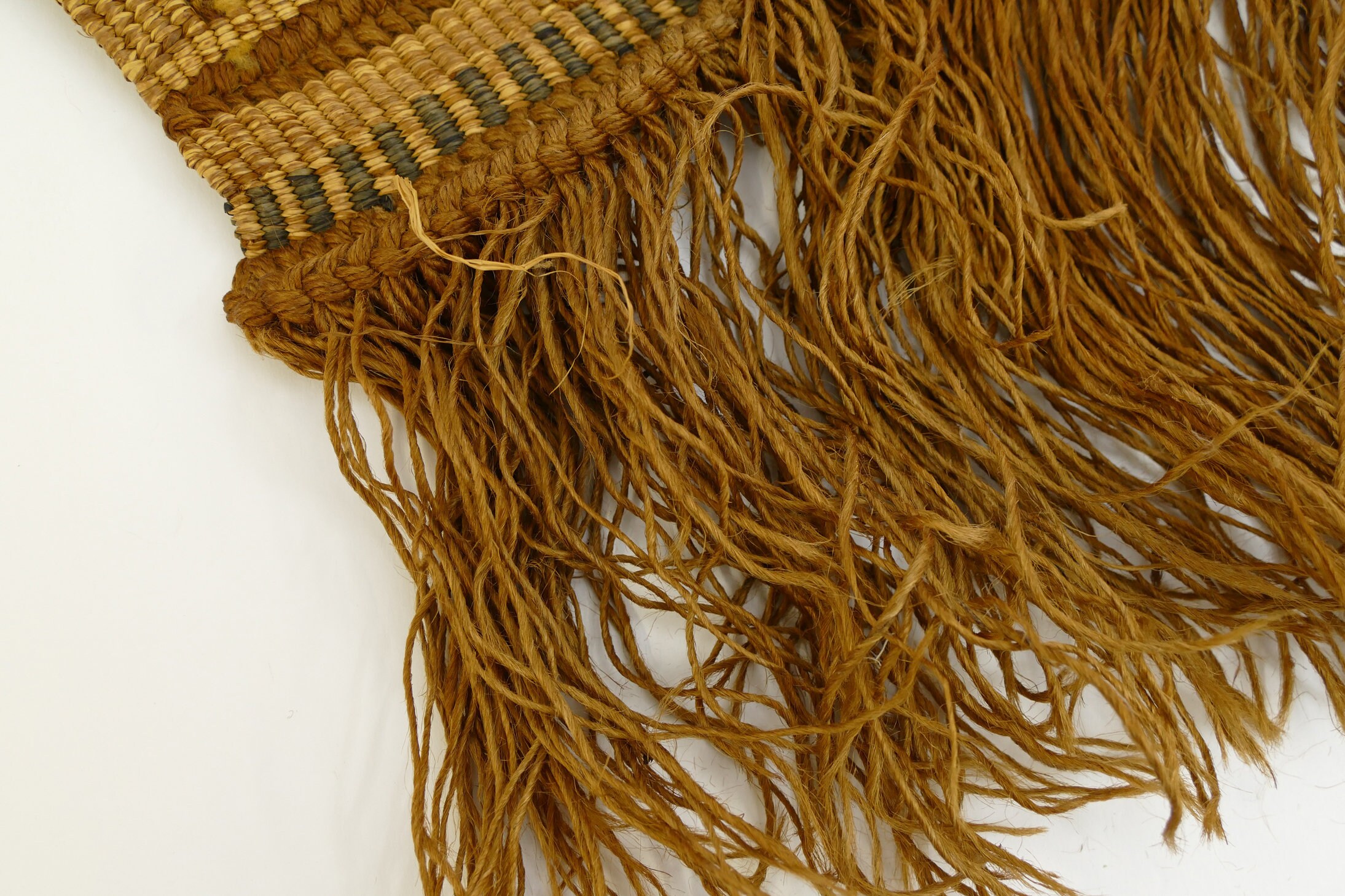 Fantastic Curly Wood Vintage Macrame Wall Hanging, Open Weave Cut Outs ...