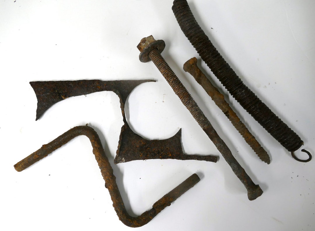 5 Rusty Beach Metal Pieces - Bolts, Washer, Spring, Heavy Duty, 7.5-12. ...
