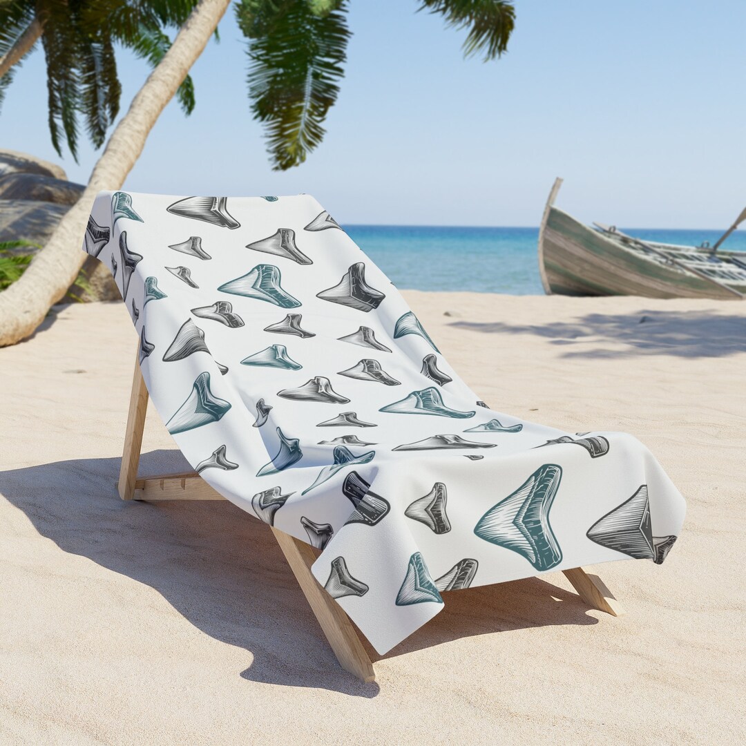 Shark Tooth Beach Towel - Gift for Scuba Divers - Shark Teeth ...