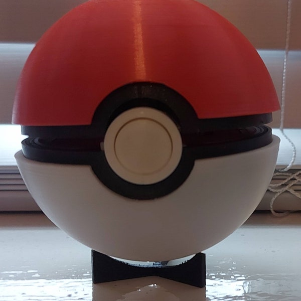 Pokeball Holder - Etsy UK