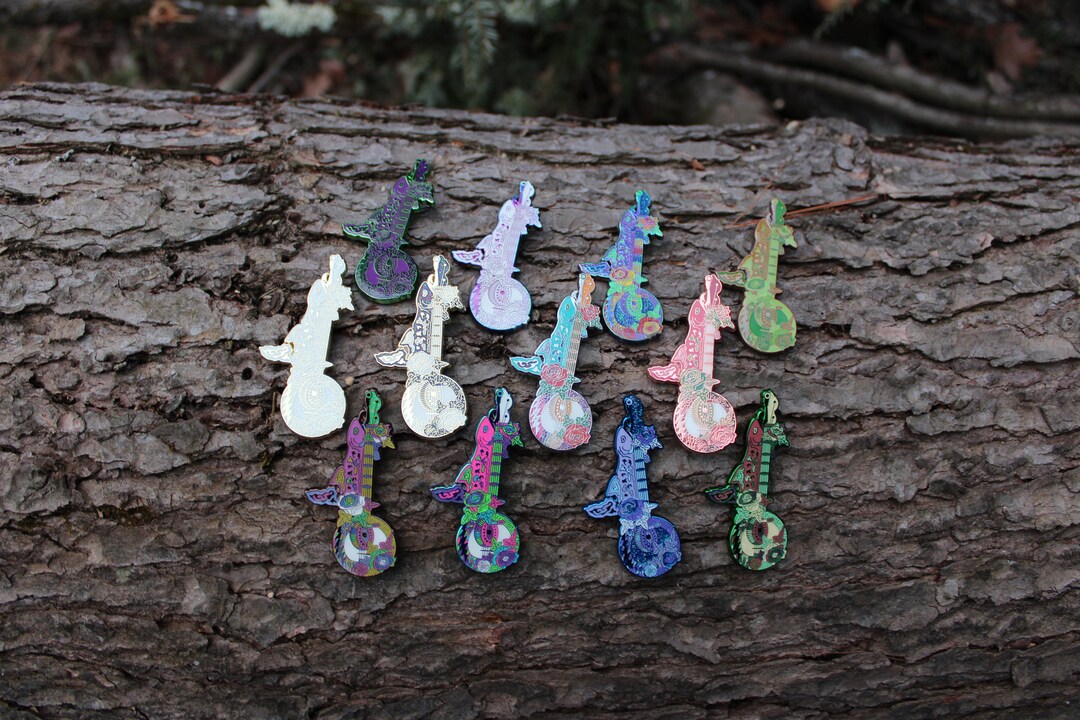 Billy Strings Flying Banjo Enamel Pin - Etsy