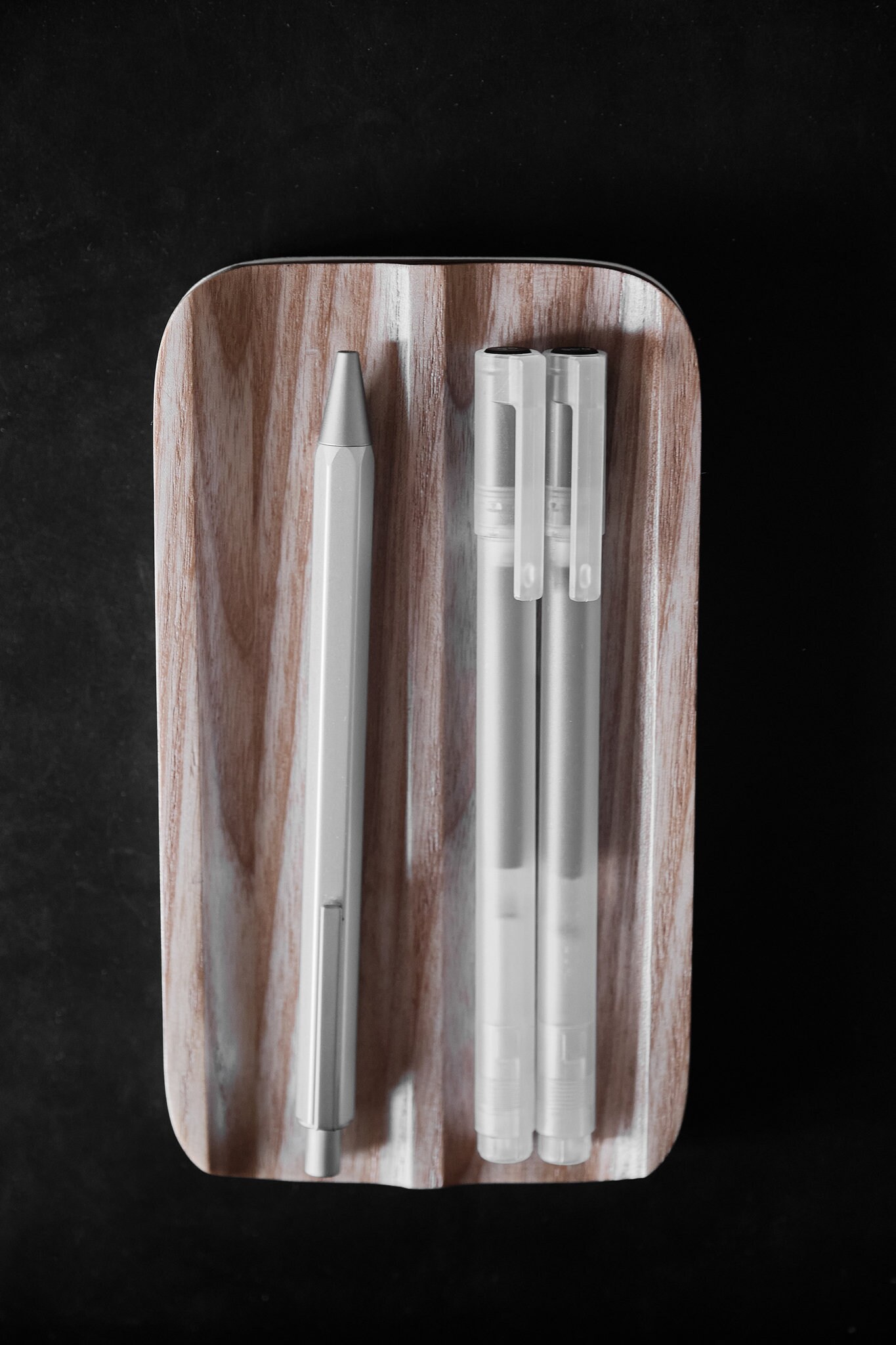 Desk Organizer: Wooden Pen Holder for Desk, Office Supplies, Pen Rack ...