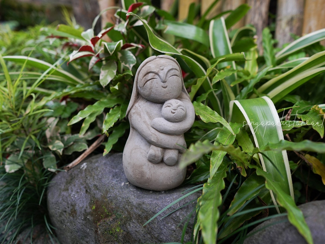Jizo Buddha Sculpture, Jizo Baby, Mother Jizo, Love Family, Stone ...