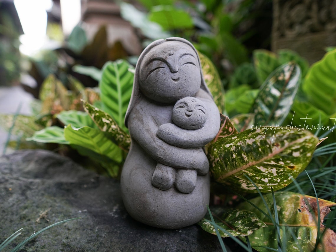 Jizo Buddha Sculpture, Jizo Baby, Mother Jizo, Love Family, Stone ...