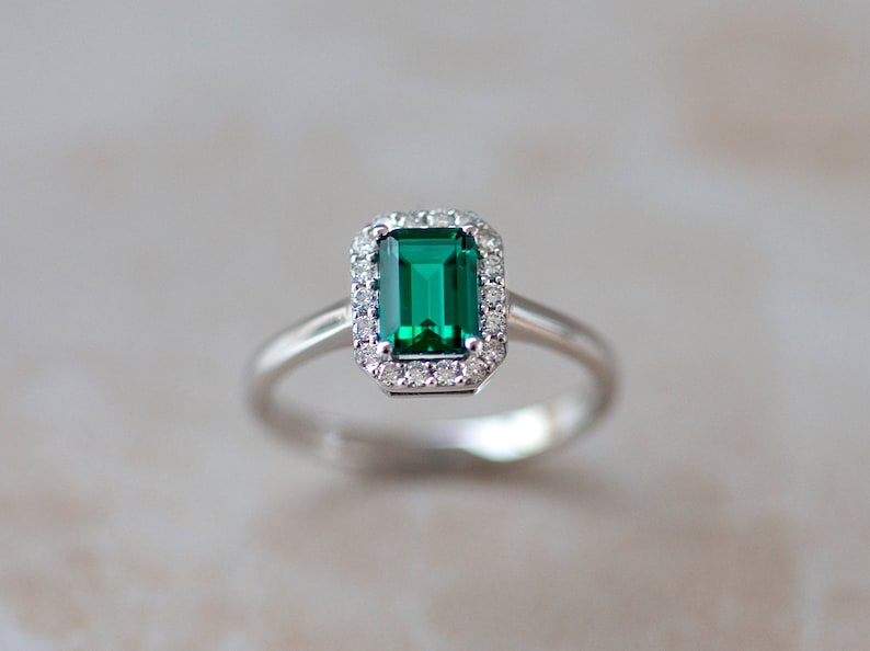 1 Carat Square Emerald Cut Statement Ring Halo Diamond Ring - Etsy
