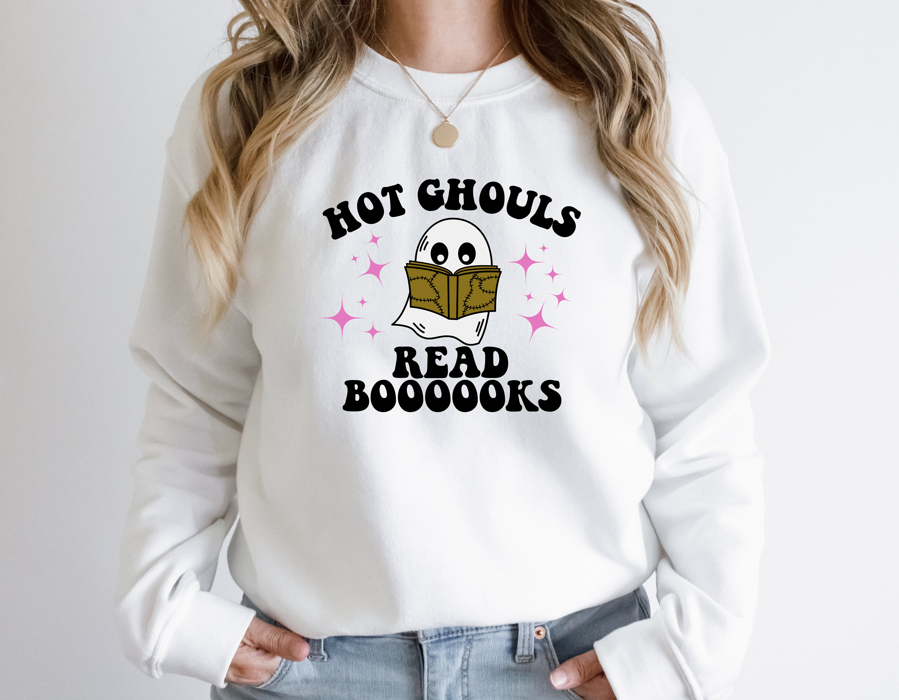 Hot Ghouls Read Books Svg, Ghost Books, Booooks Svg, Halloween Teacher ...