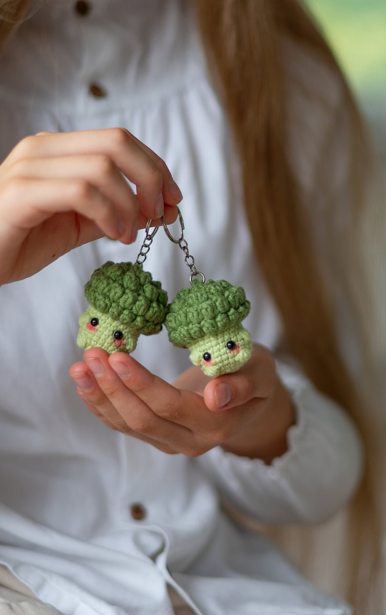 Cute Crochet Broccoli Keychain - Etsy