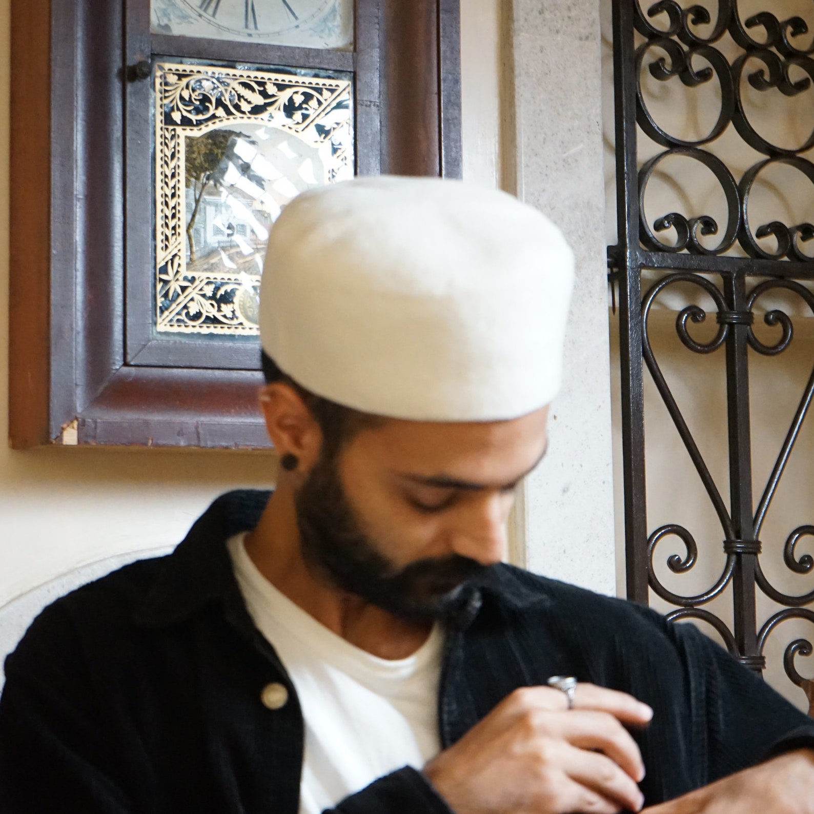 White Kufi Chechia, African Hat,tunisian Chachia, White Tunisian Woolen ...