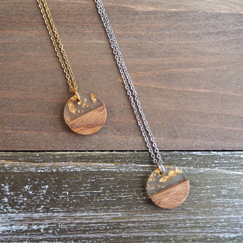 Wood Pendant Necklace - Etsy