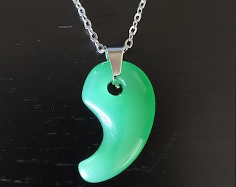 Japanese Magatama Necklace - Etsy