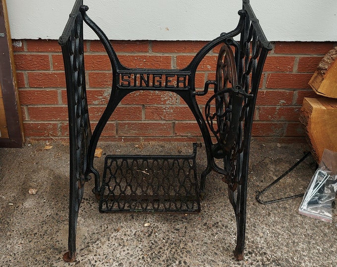 Old Singer Cast Iron Sewing Machine Table Base - Etsy