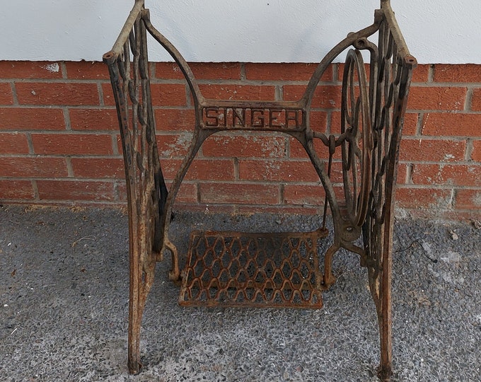 Old Singer Cast Iron Sewing Machine Table Base - Etsy