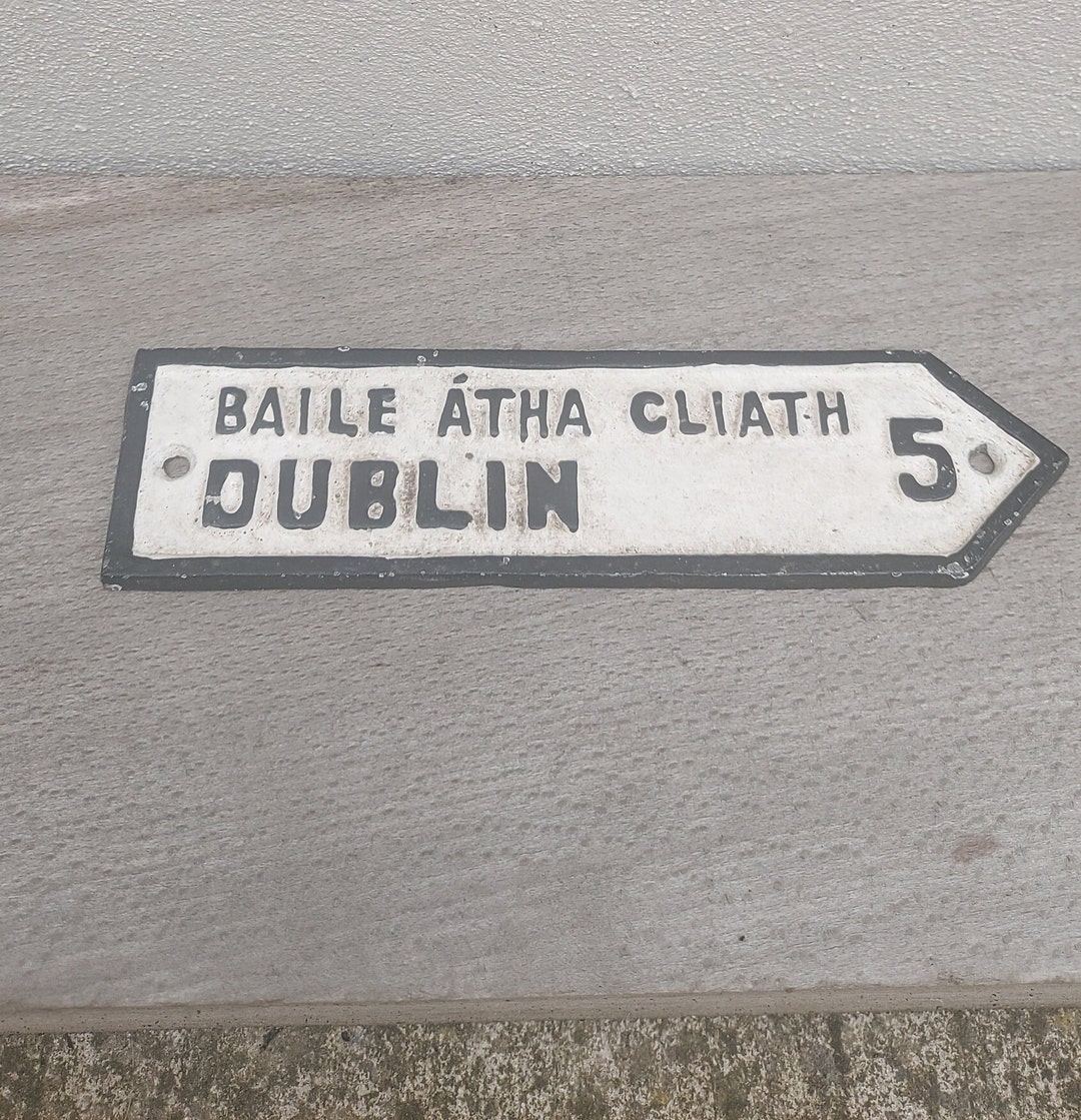 Small Vintage Style Irish Road Sign for Dublin/dublin Sign - Etsy