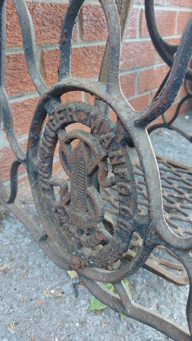 Old Singer Cast Iron Sewing Machine Table Base - Etsy