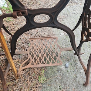 Old Singer Cast Iron Sewing Machine Table Base - Etsy