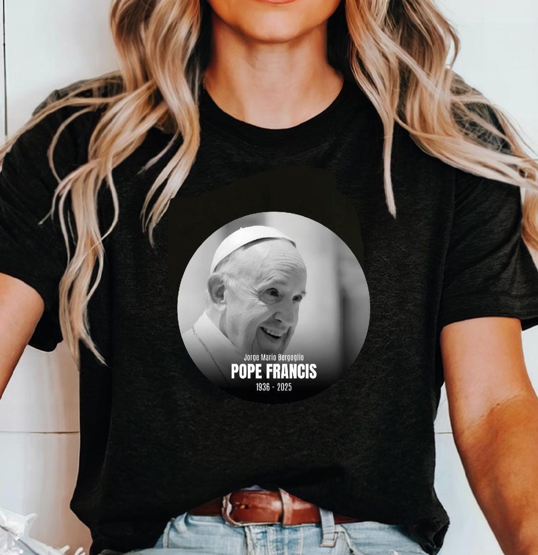 Pope Francis Shırt Pope 1936-2025 Shirt Pope Tribute With Cross ...