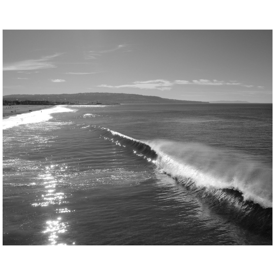 Wave Rolling in on Hermosa Beach in Southern California | Black and ...