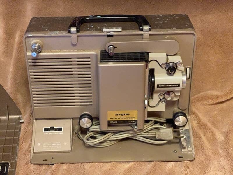 Vintage Argus Showmaster 500A Portable 8mm Film Auto Load Movie ...