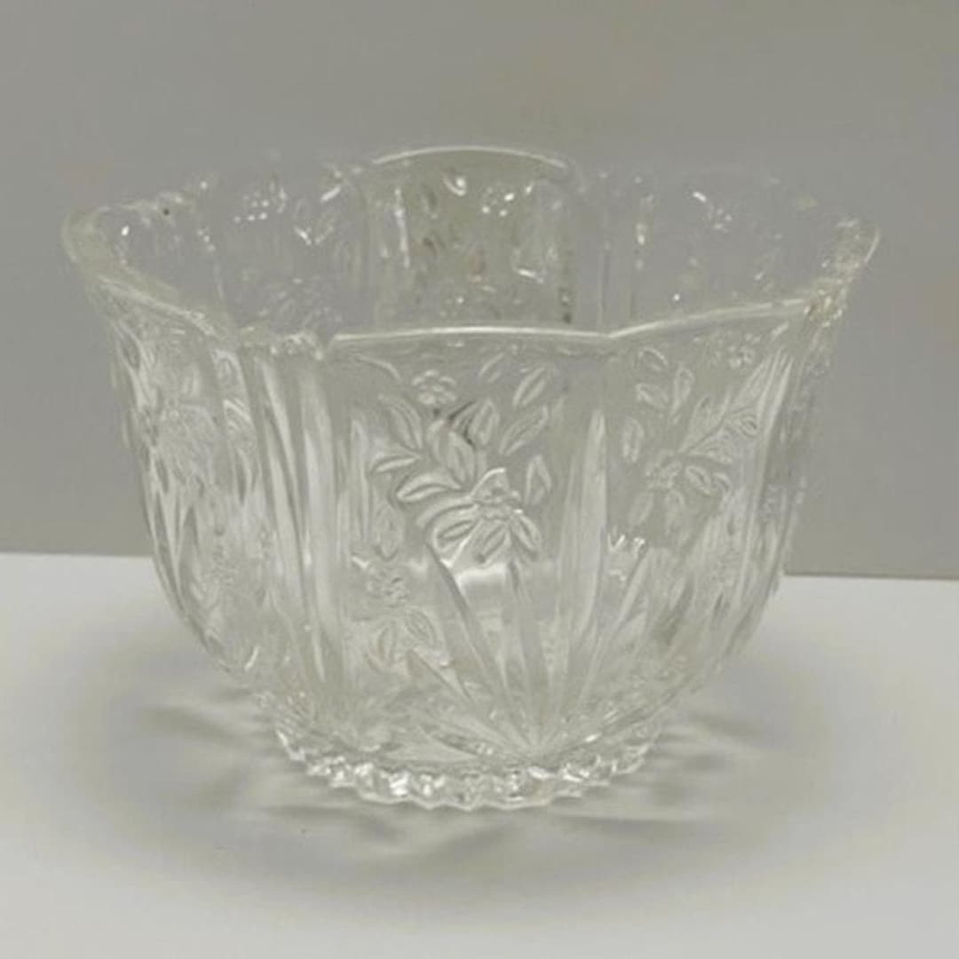 Vintage Oneida German Crystal 5" Bowl, Spring Lace Pattern, Starburst ...