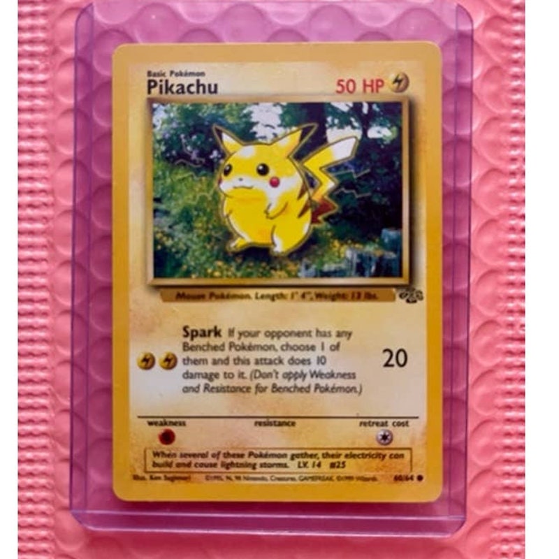 Vintage Pokemon Pickachu Non-halo, Ultra Rare red Cheeks Edition 1999-M ...
