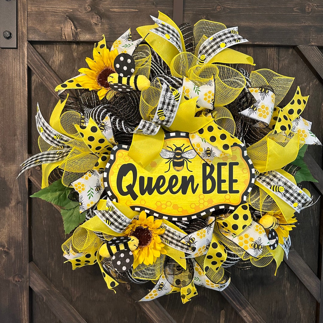 Bee Wreath for Front Door, Queen Bee Decor, Summer Mesh Wreath ...