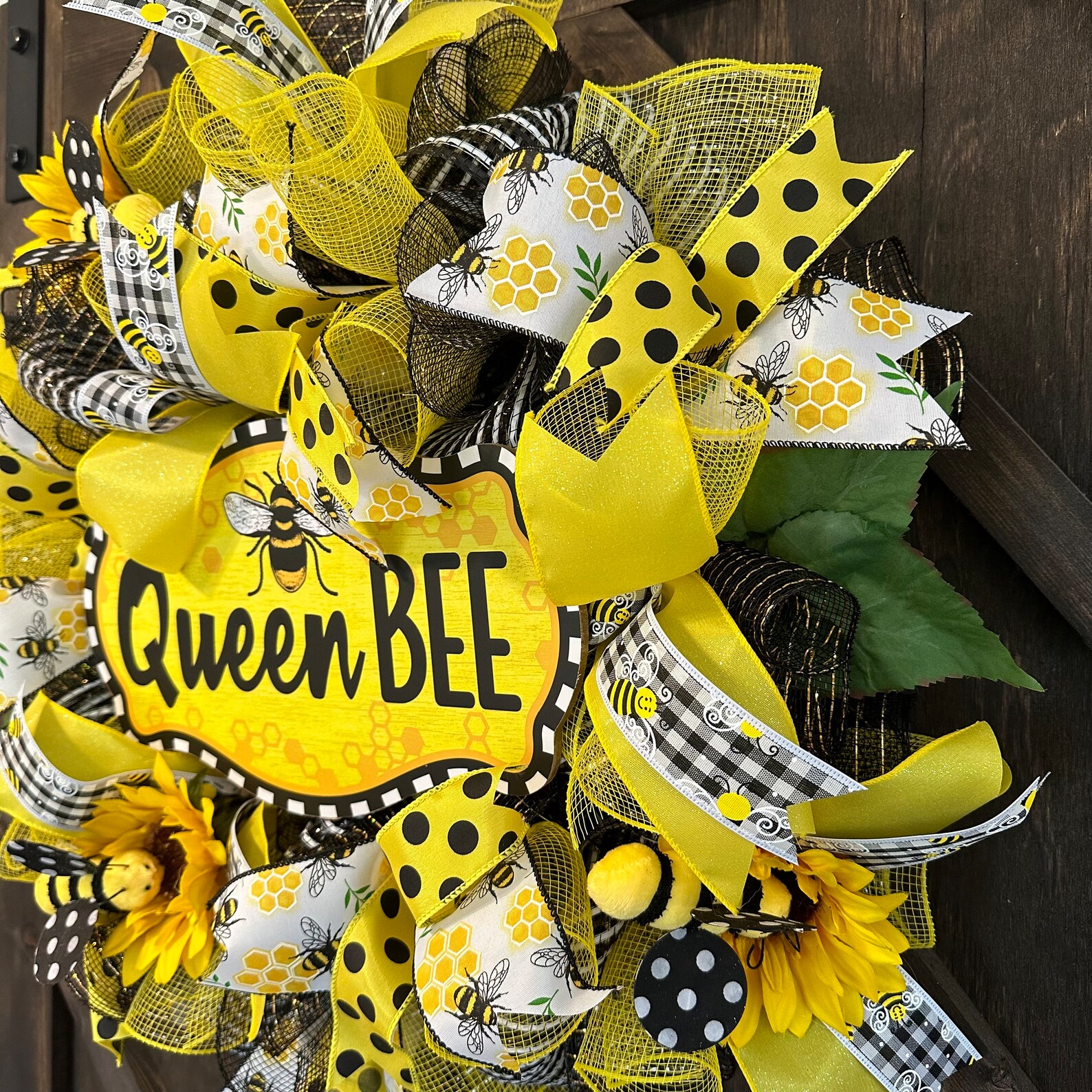 Bee Wreath for Front Door, Queen Bee Decor, Summer Mesh Wreath ...