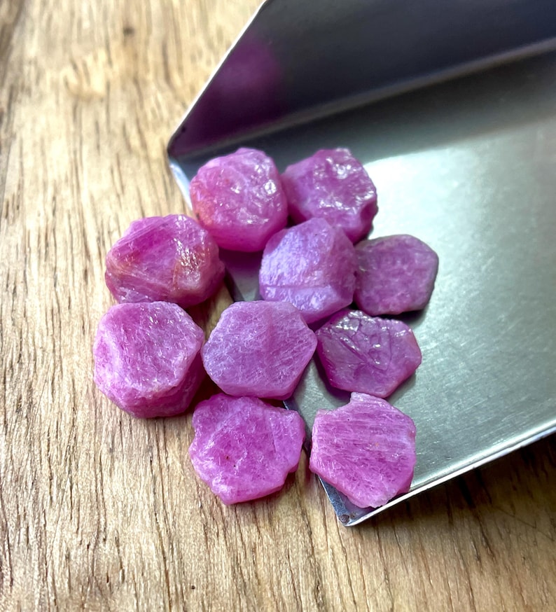 10 Pieces-rare Natural Ruby Rough Gemstone, Hexagon Shape Ruby Raw, 8/ ...