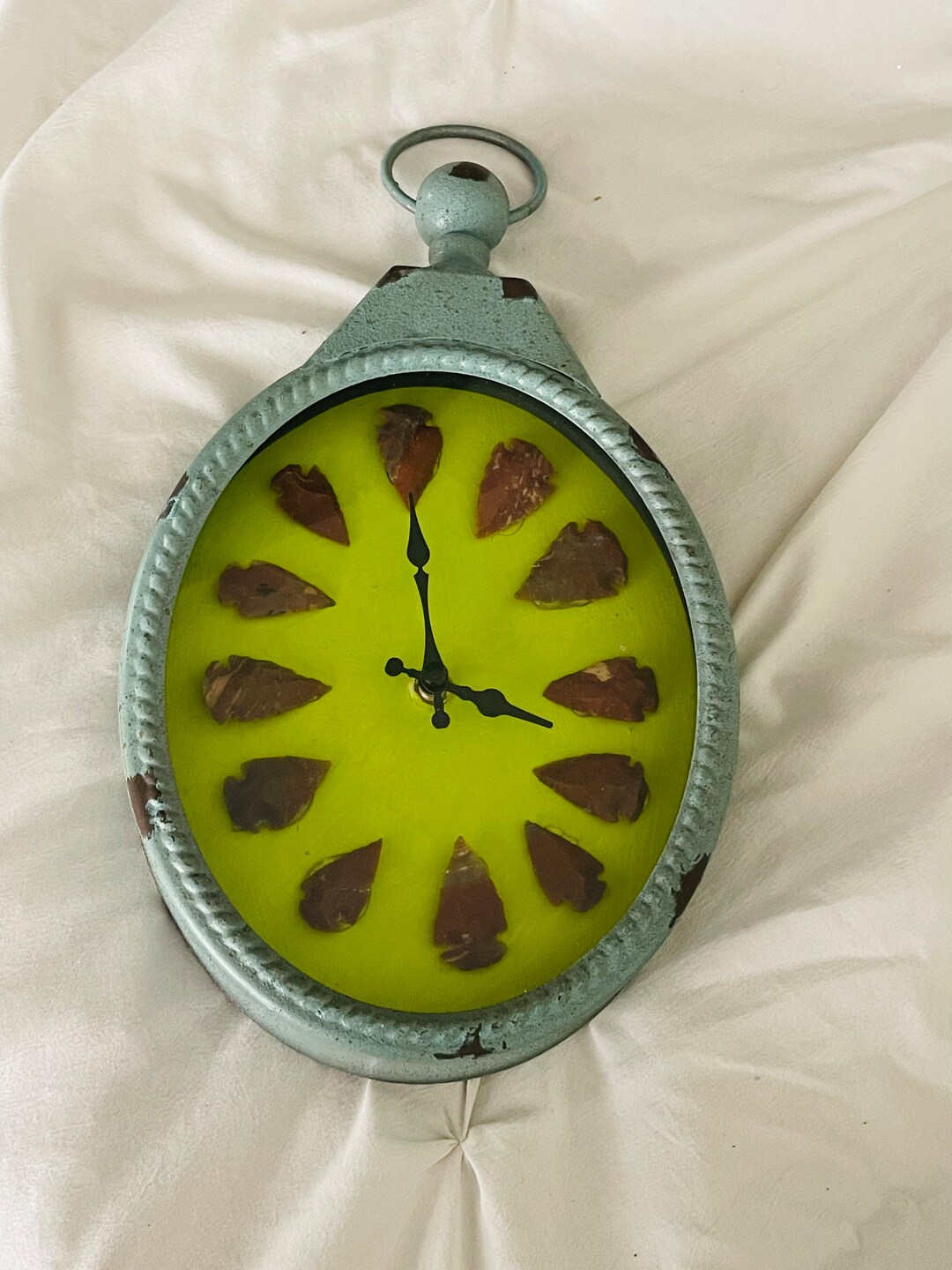 Repurposed Metal Clock With Arrowheads - Etsy