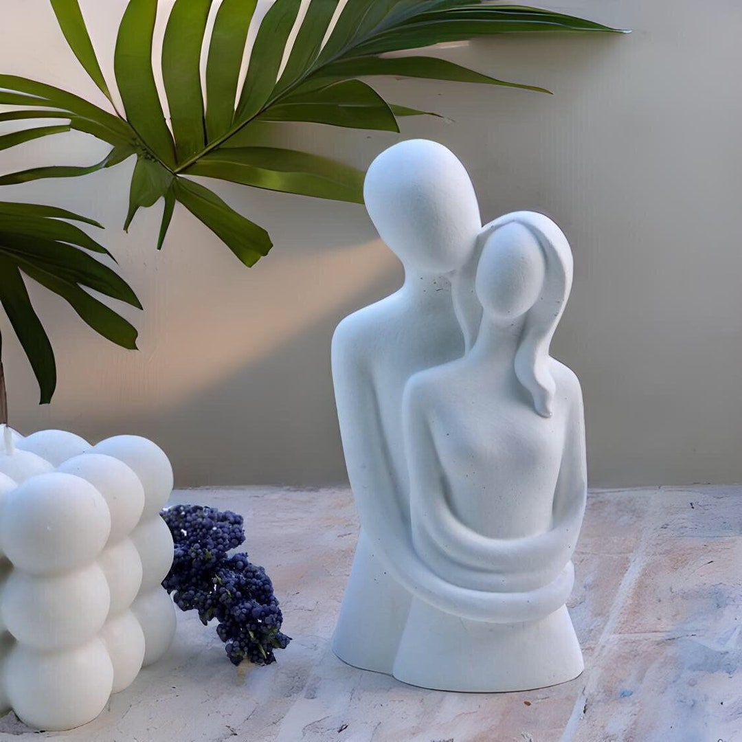 Embracing Couple Statue | Gift | Couple Statue | Wedding Gift ...