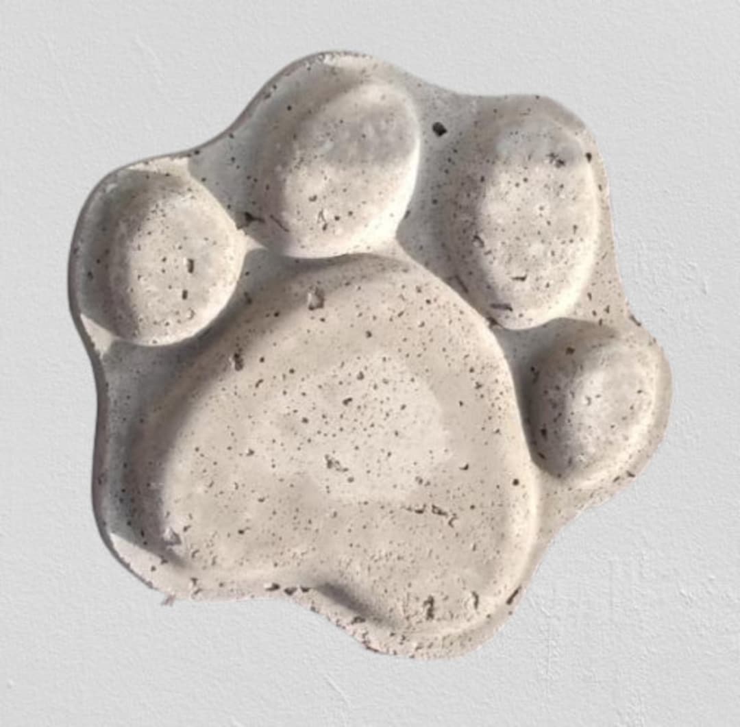 Large Paw Print Stepping Stone / Garden Stone , Outdoor Decor , Pet ...