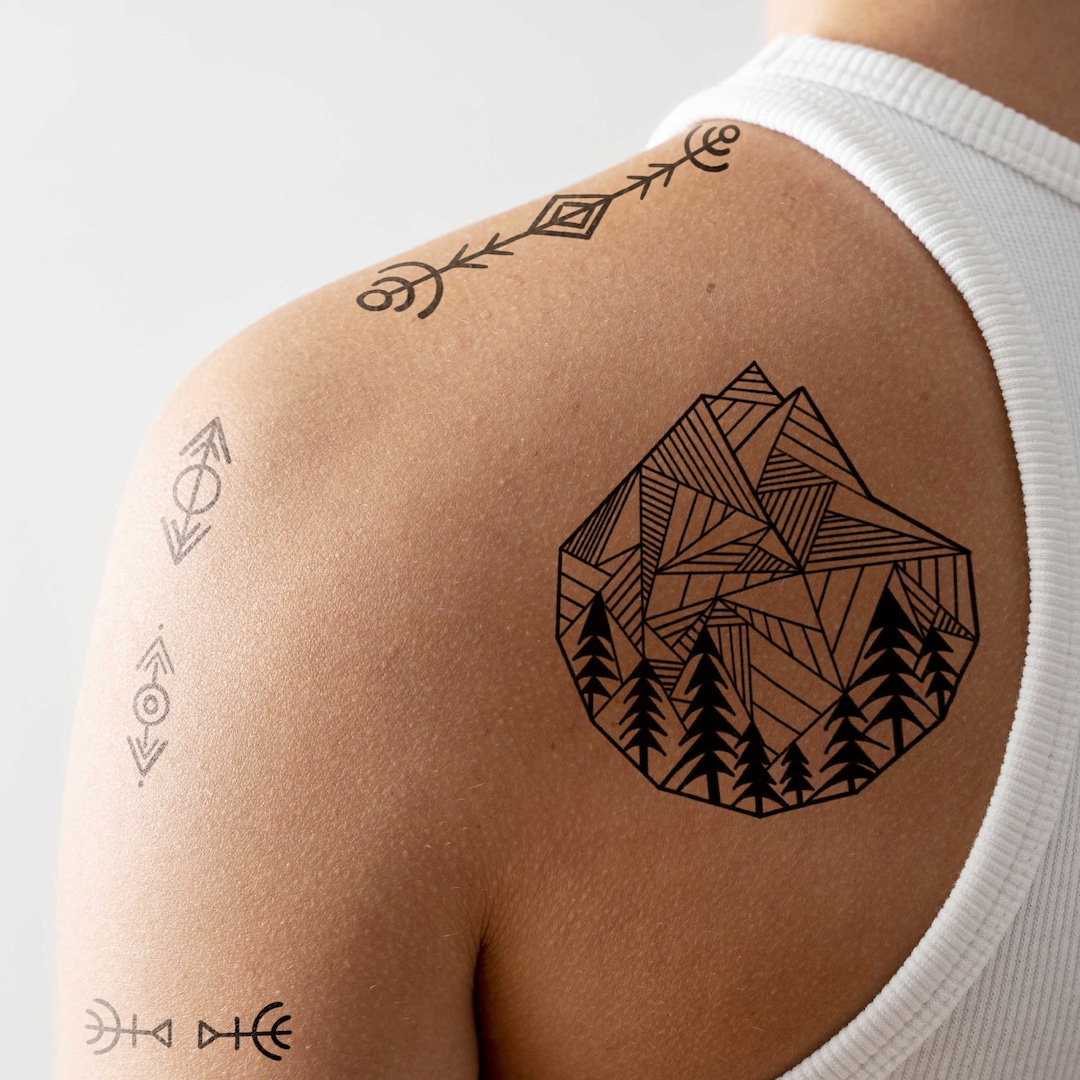 Temporäres Wikinger Runen Tattoo Pfeile & Berge Mit Nadelwald - Etsy