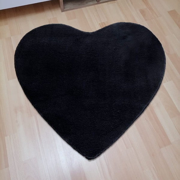 Heart Rug - Etsy