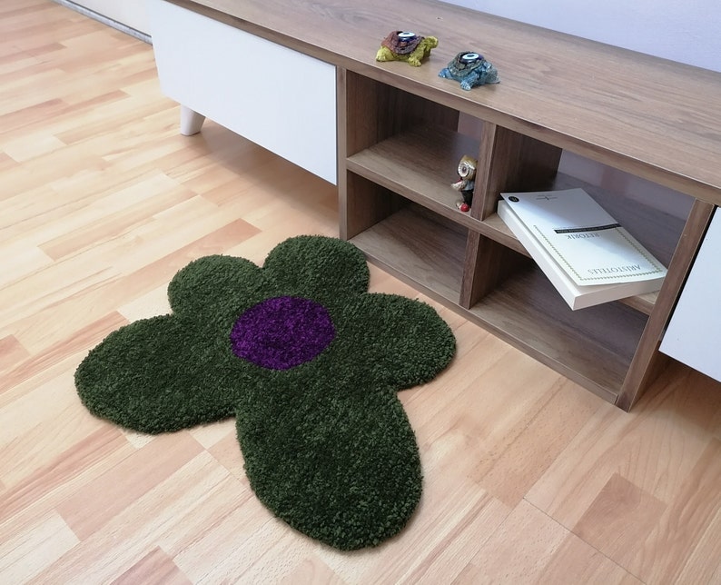 Sage Green Rug Daisy Shaped Carpet Custom Tufted Flower - Etsy