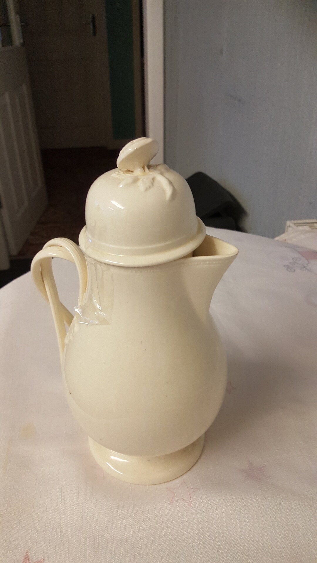 Royal Creamware Coffee Pot / Hot Water Jug White With Twist Handle 10.5 ...