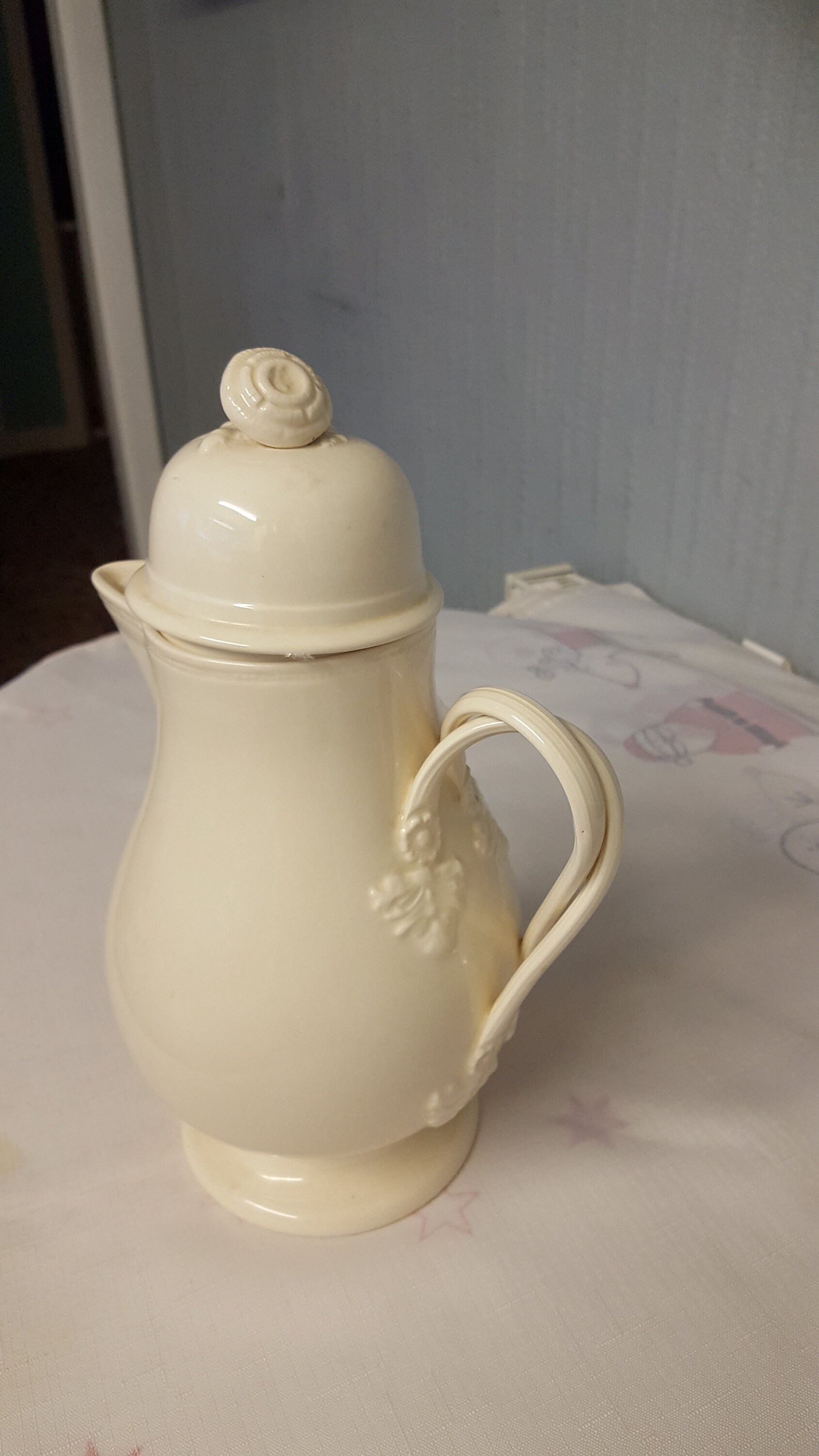 Royal Creamware Coffee Pot / Hot Water Jug White With Twist Handle 10.5 ...
